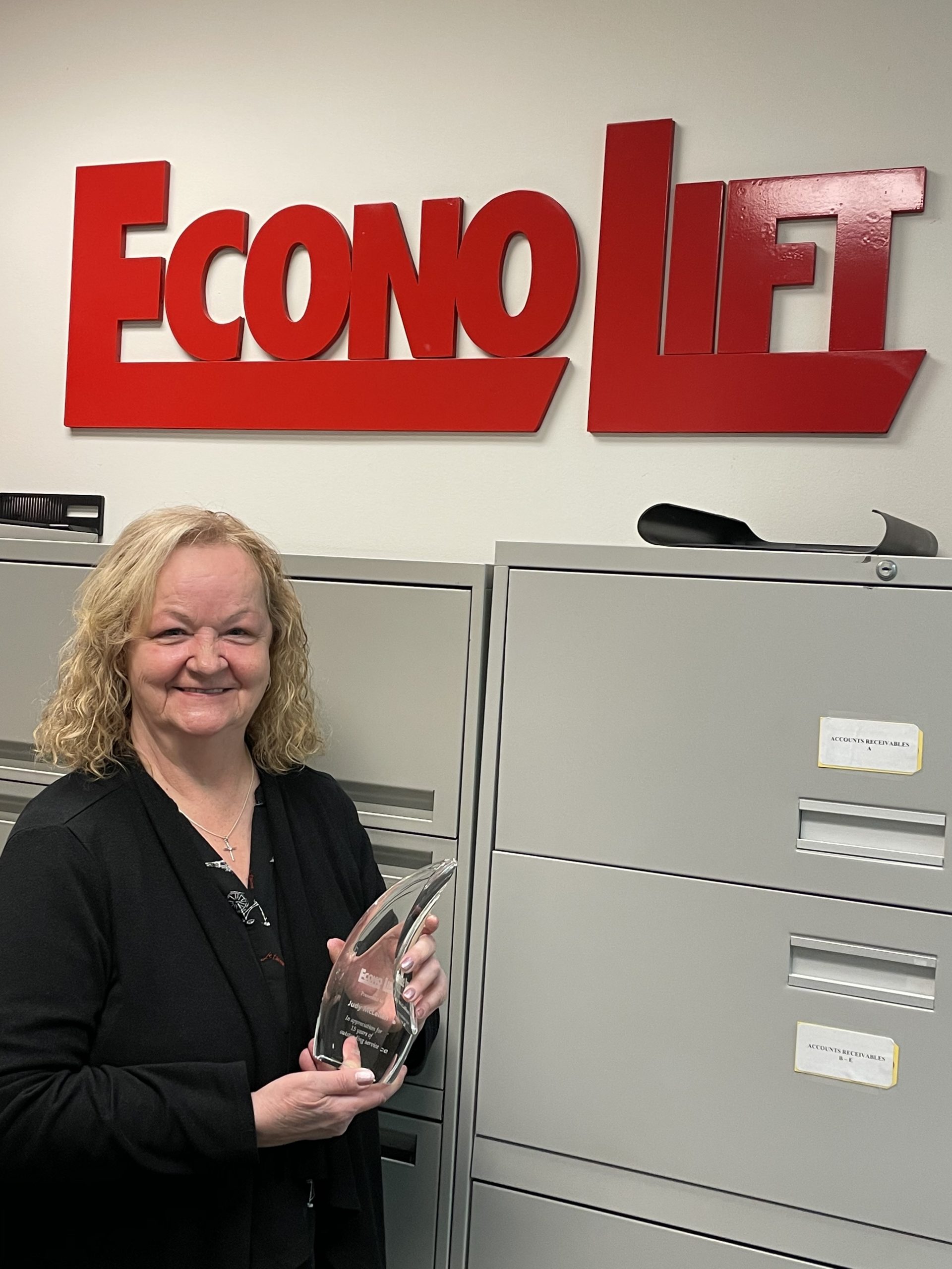 ECONO LIFT 2020 AWARDS | Econo Lift Limited Inc.